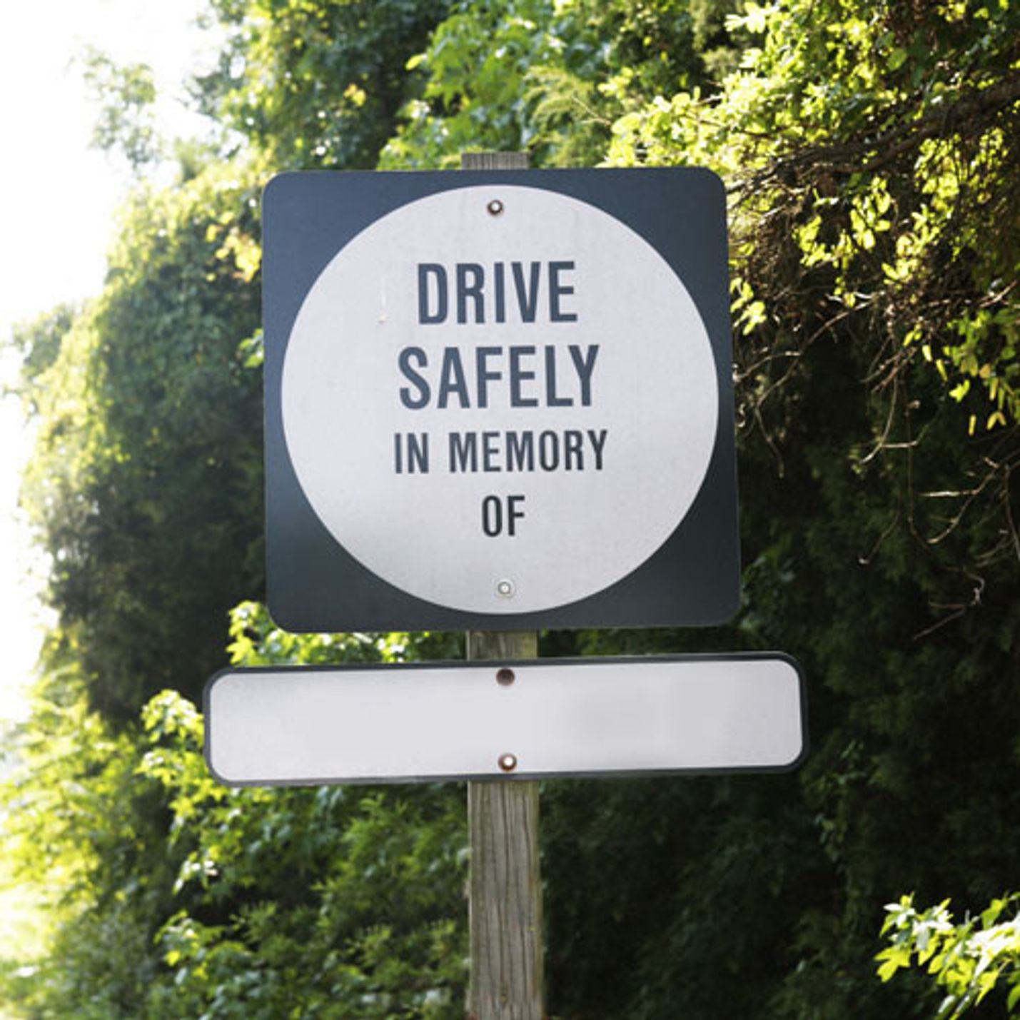 Roadside memorial signs | Virginia Department of Transportation